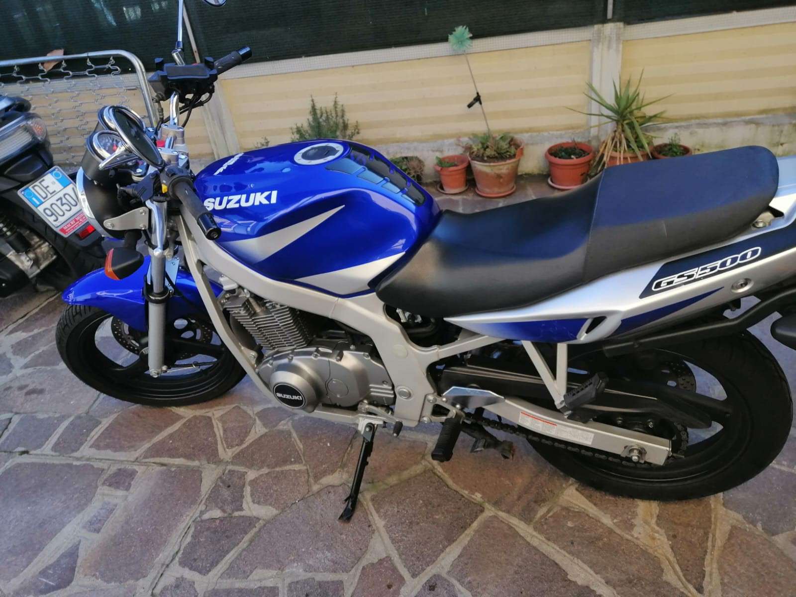 Suzuki GS 500