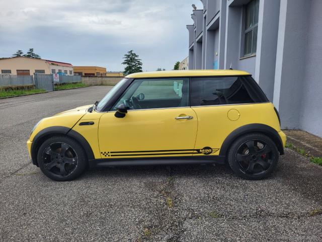 Mini mini one d