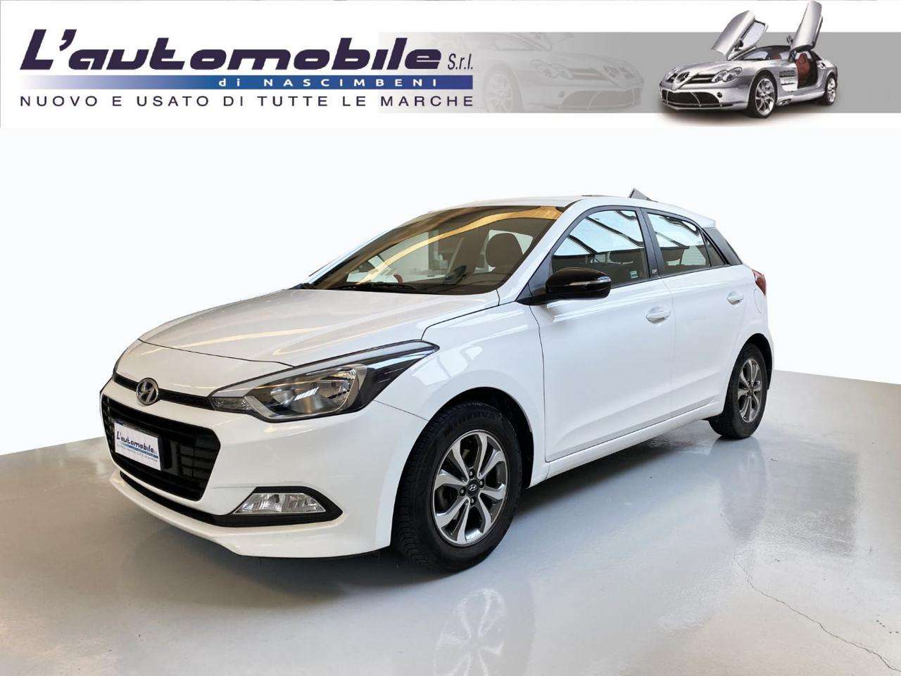 Hyundai i201.2 5 porte Blackline *OK NEOPATENTATI*