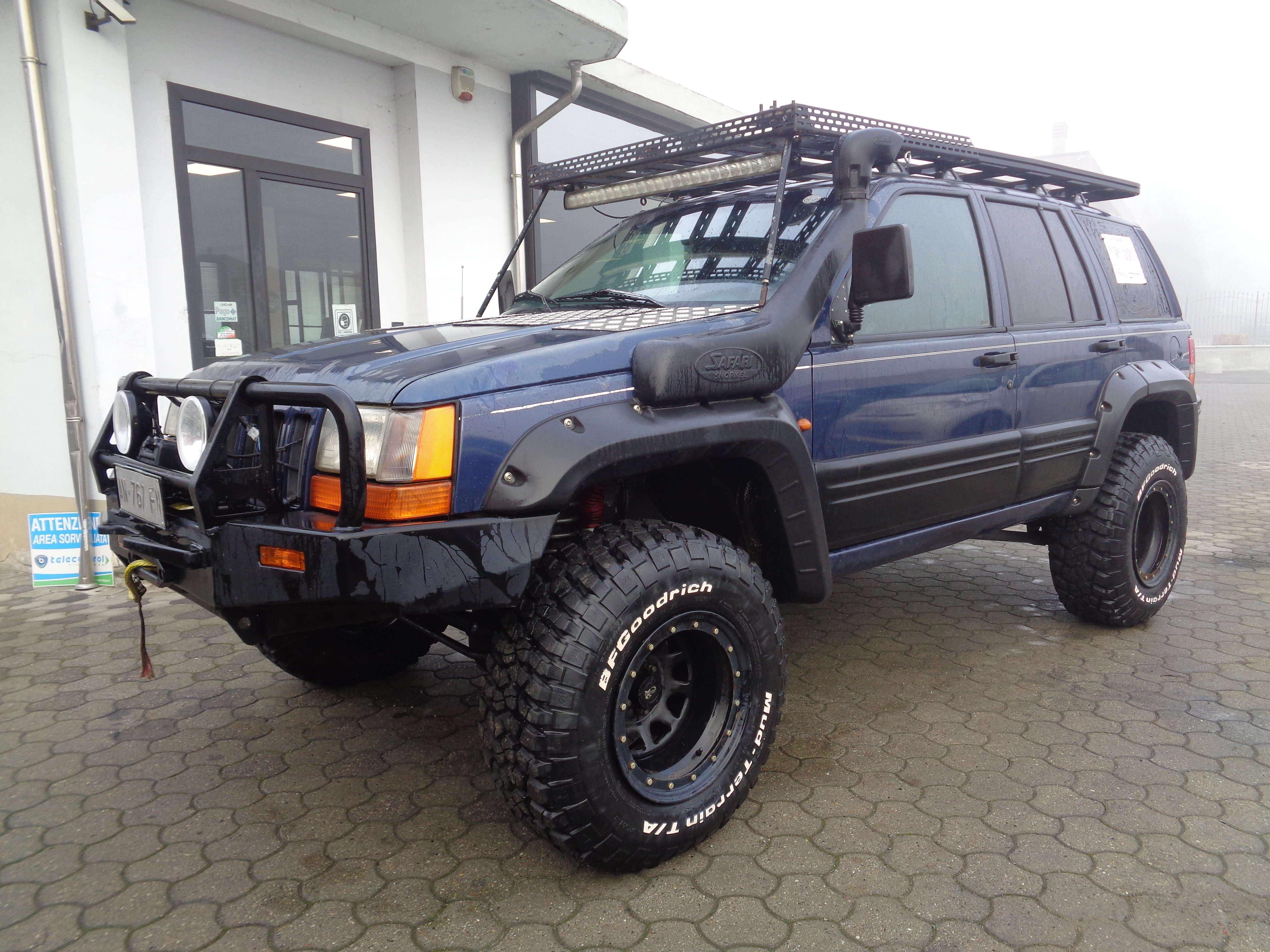 Jeep Grand CherokeeGrand Cherokee 5.2 Limited auto