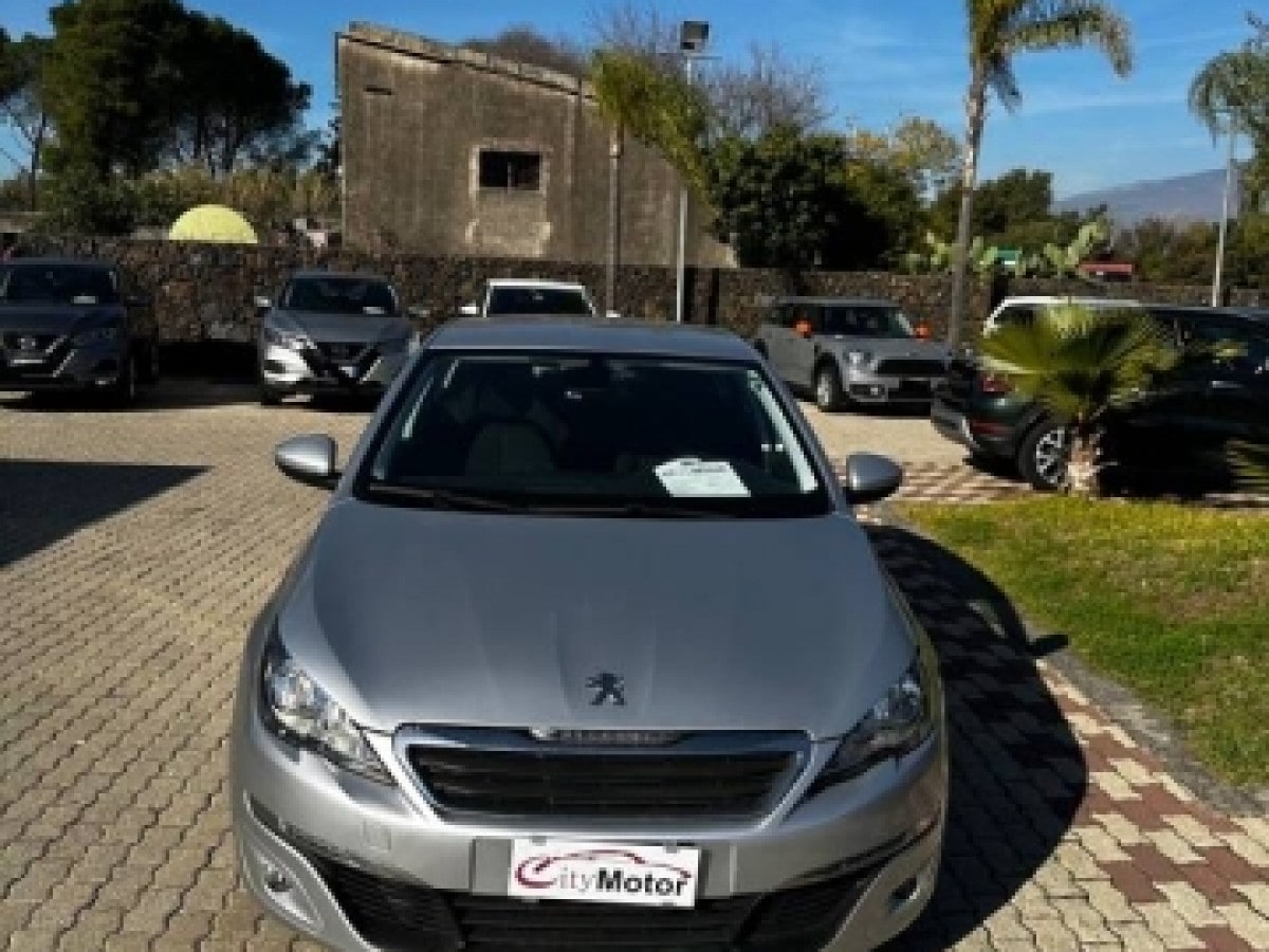 PEUGEOT 308 1ª serie 308 5p 1.6 hdi 8v Active 92cv Fap