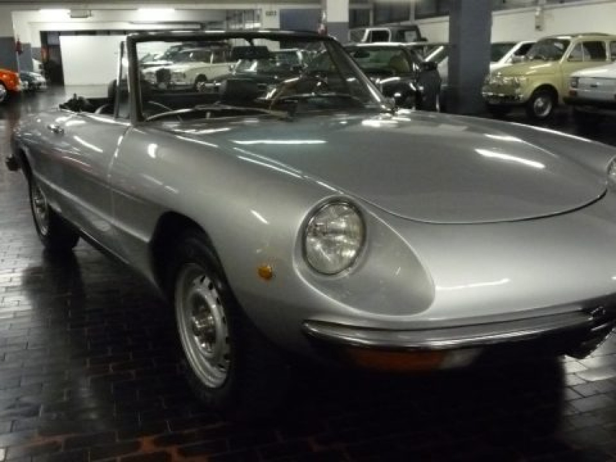 ALFA ROMEO Spider 1.6