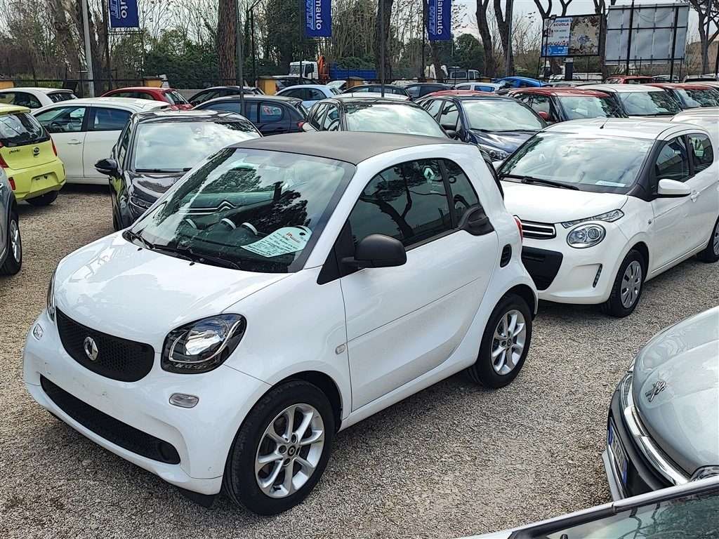 smart forTwo1.0 Youngster OK NEOPATENTATI CRUISE,CLIMA