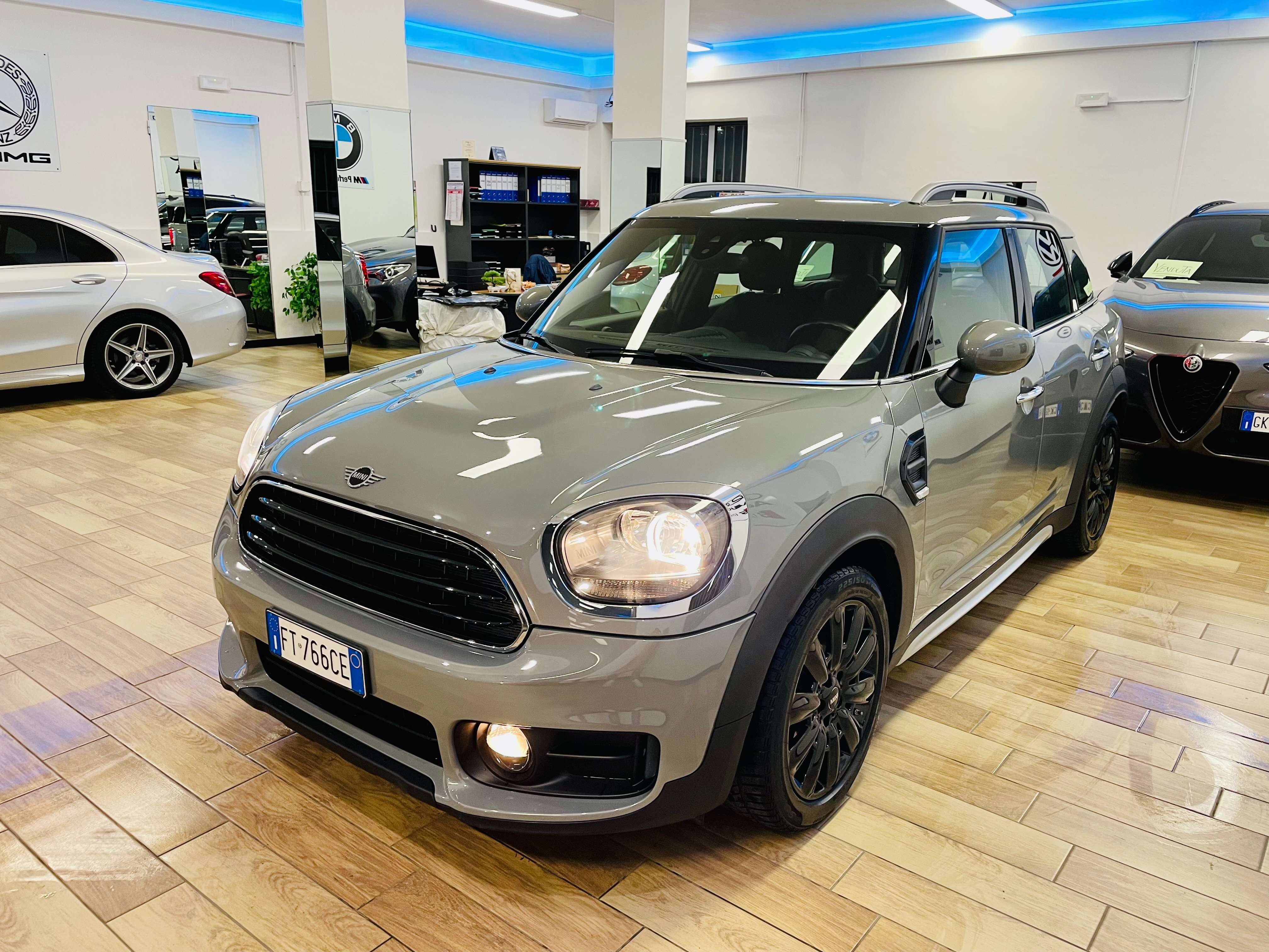 MINI One D Countryman1.5 Business 116Cv / Navi