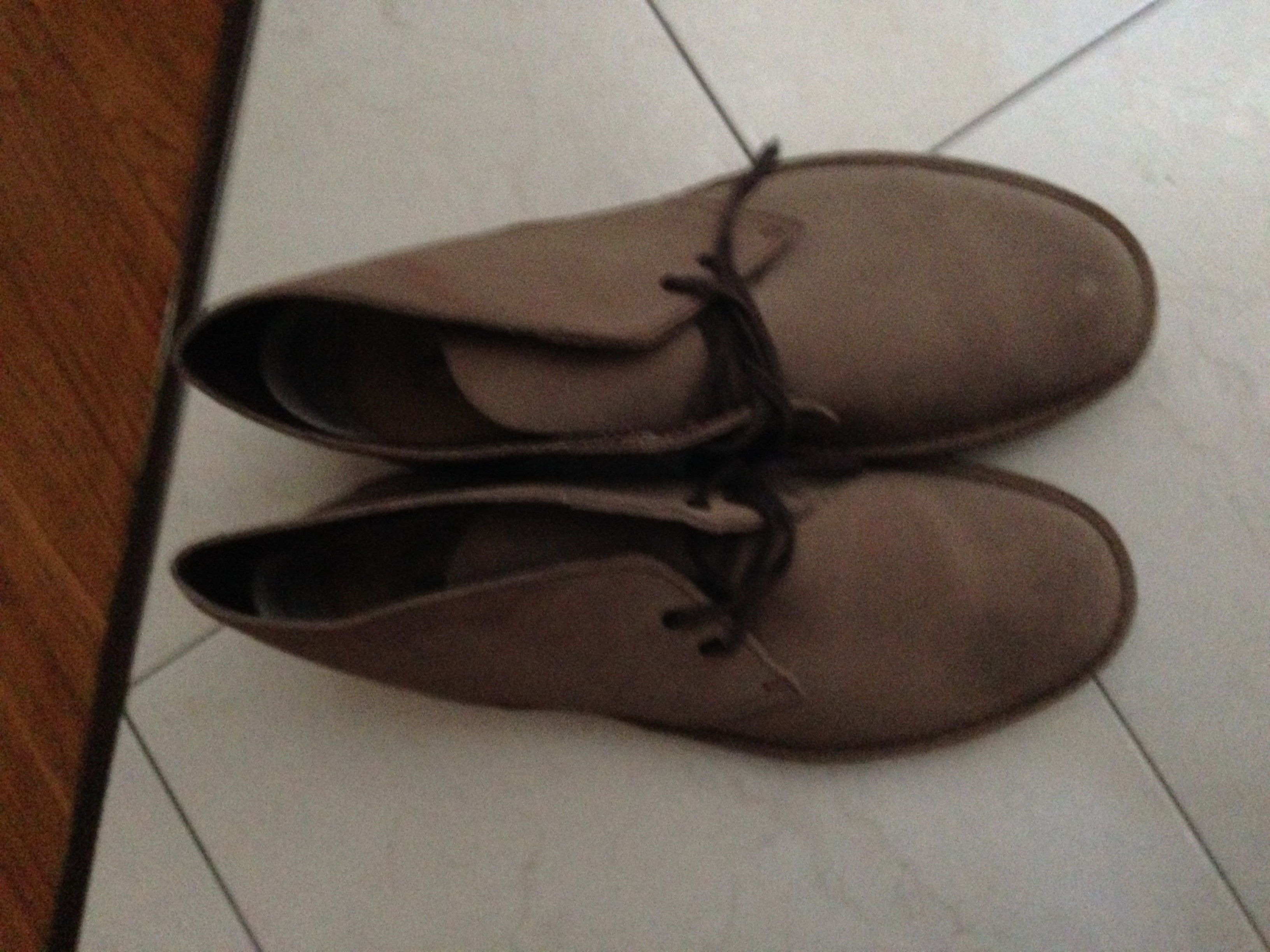 VENDO CLARKS NÂ° 42.5 COME NUOVE