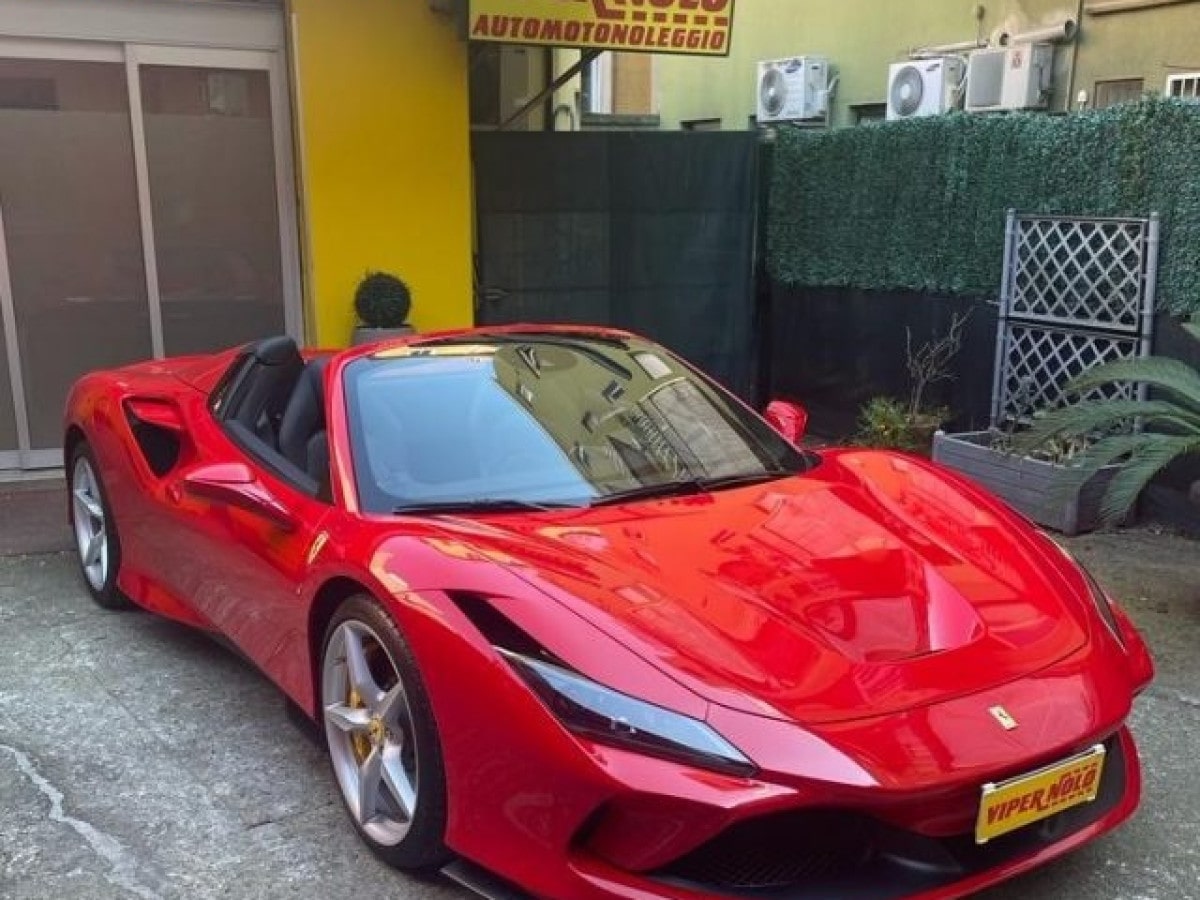 FERRARI F8 F8 Spider