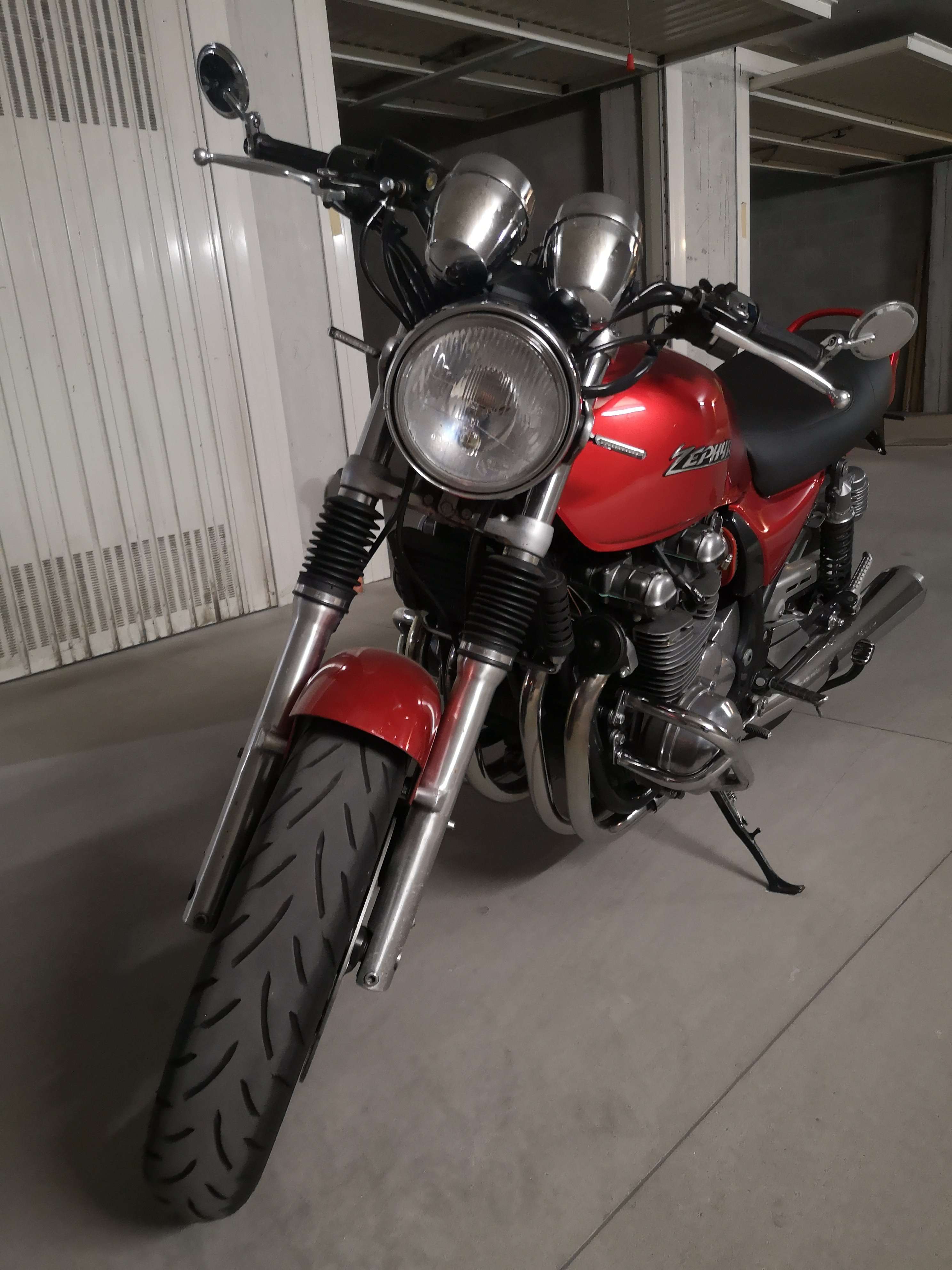 Kawasaki Zephyr 750Originale / Cafè Racer