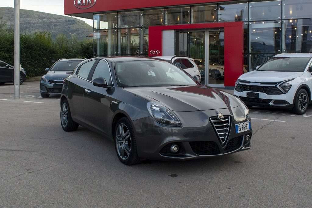 Alfa Romeo Giulietta1.6 JTDm-2 105 CV Distinctive