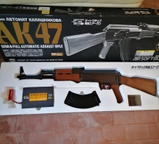 AK 47 TOKYO MARUI 