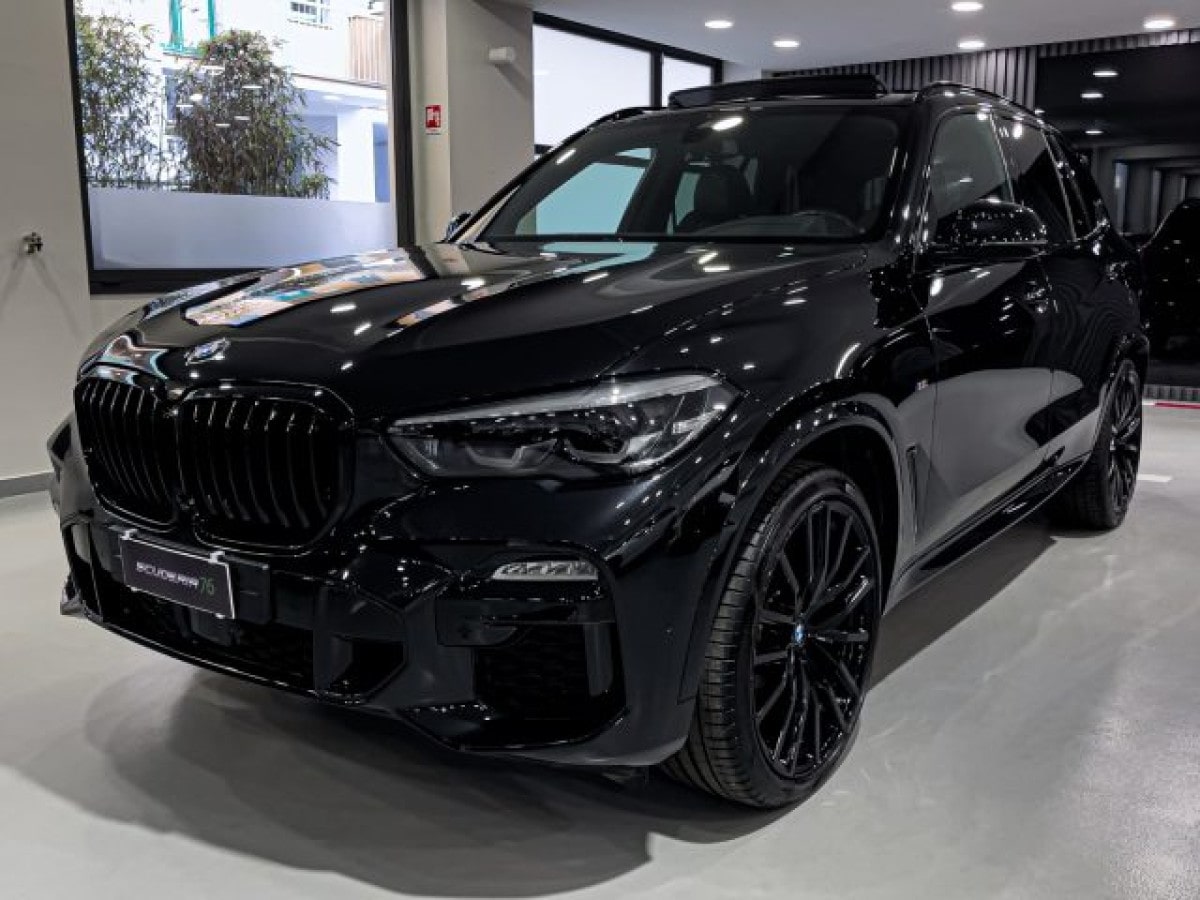 BMW X5 (G05/F95) X5 M50i