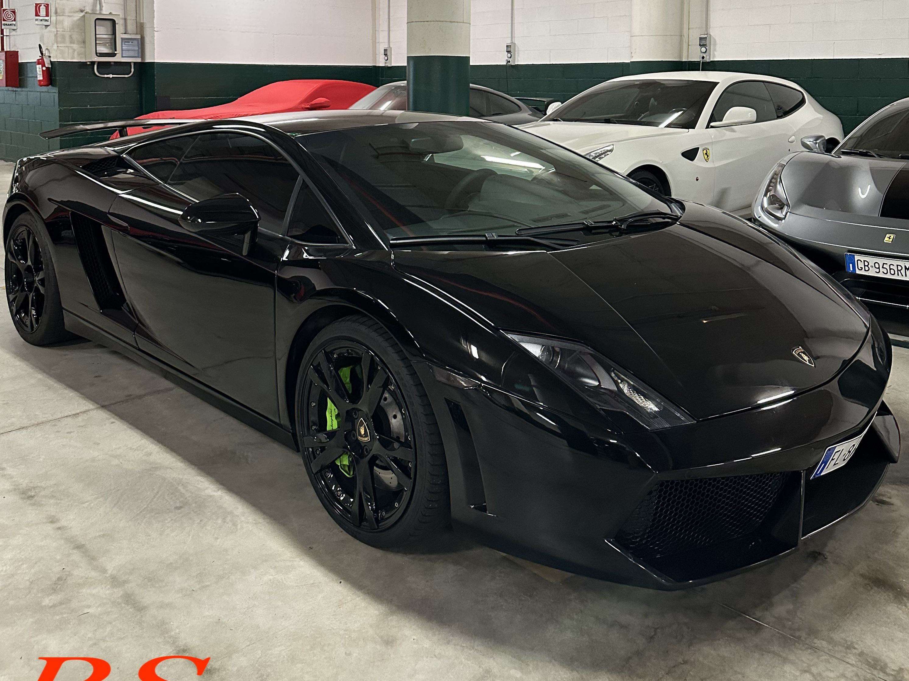 Lamborghini GallardoGALLARDO LP 560-4 FULL CARBON PERMUTE SERVICE