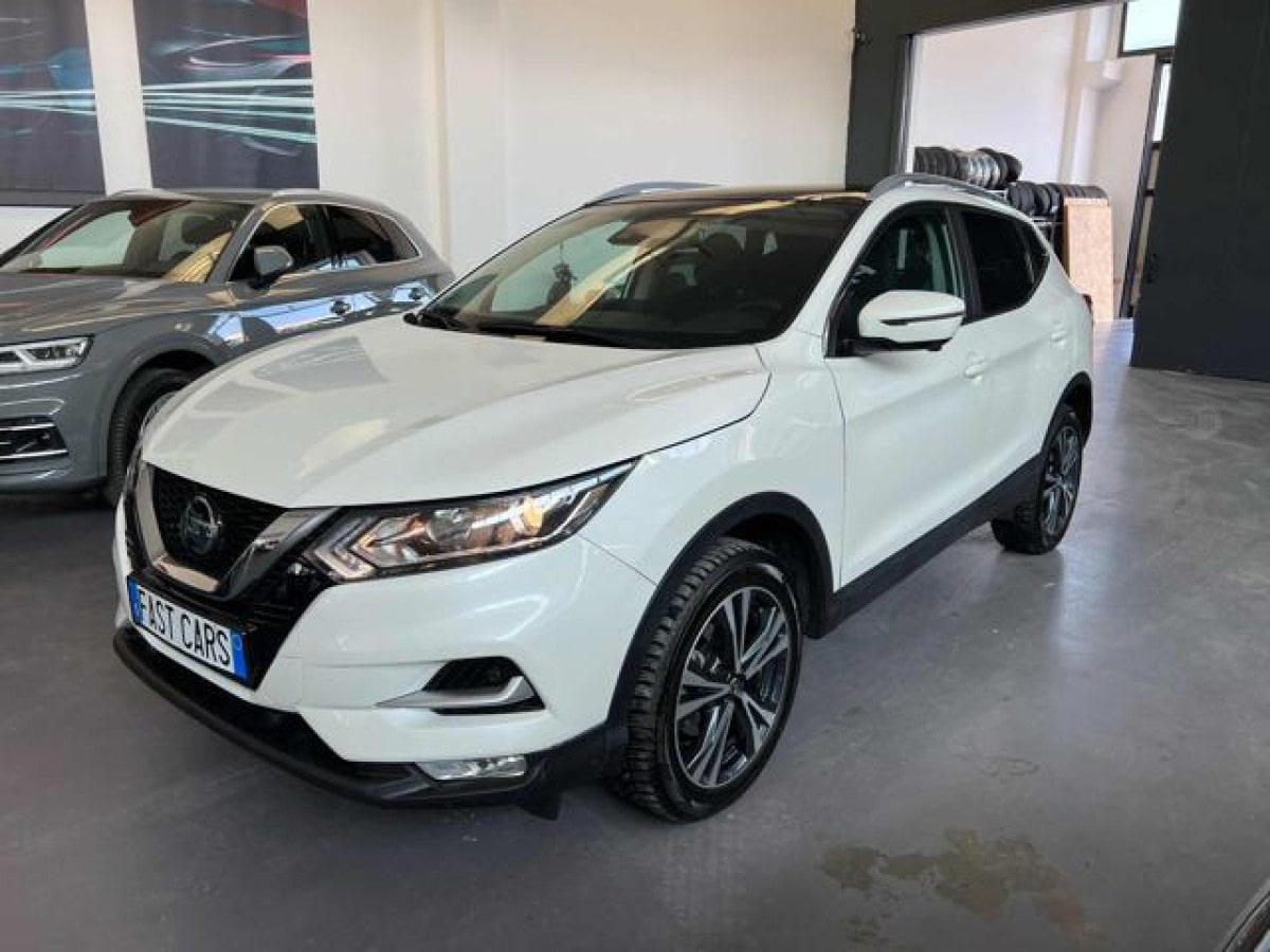 NISSAN Qashqai 2ª serie Qashqai 1.3 DIG-T 140 CV Tekna+ Dynamic Standard