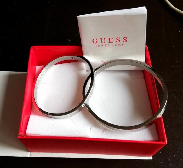 2 BRACCIALETTI ORIGINALI GUES LOVERS BANGLE