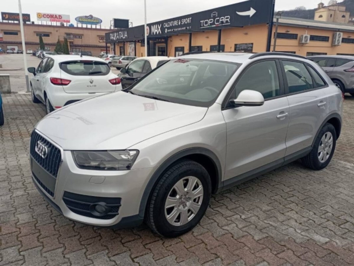 AUDI Q3 Superb 2.0 TDI 140CV Comfort