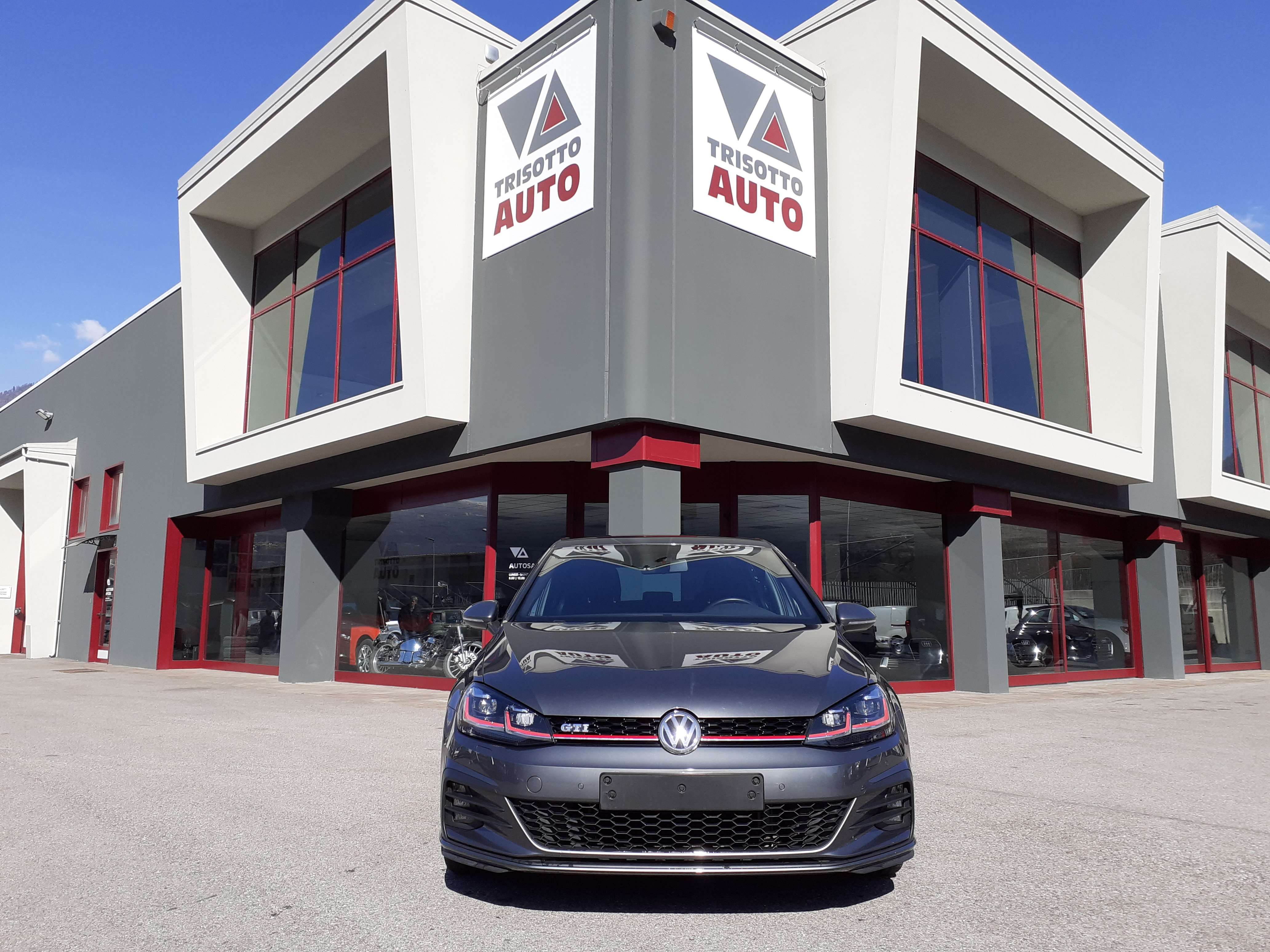 Volkswagen Golf GTI2.0 TSI 230CV Performance