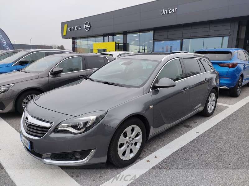 Opel Insigniasports tourer 1.6 cdti cosmo 136cv