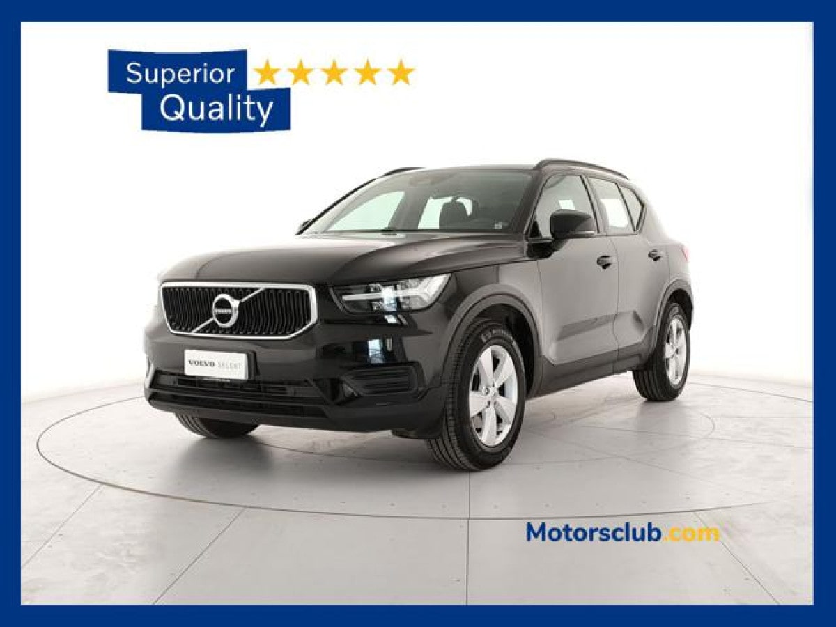 VOLVO XC40 (2017-->) XC40 T2 Momentum Core