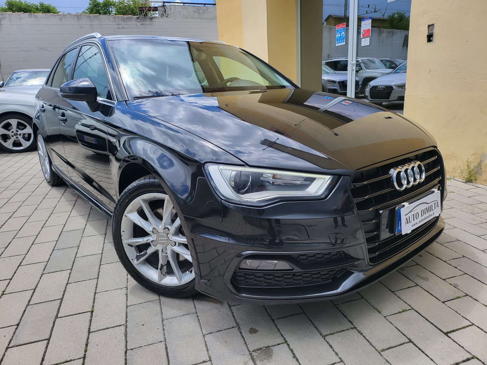 Audi A3A3 Sportback 1.6 TDI S-LINE ESTERNAMENTE