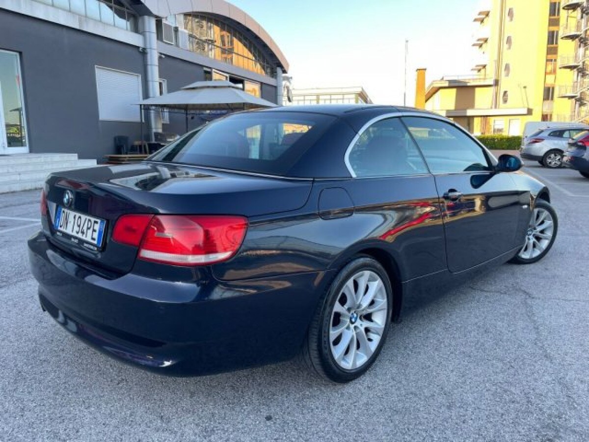 BMW Serie 3 (E93) 320i cat Cabrio Futura