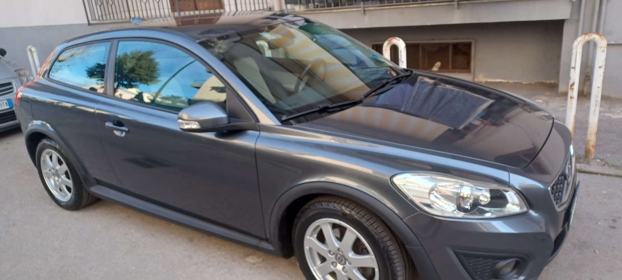 Volvo C30C30 1.6d drive R-design