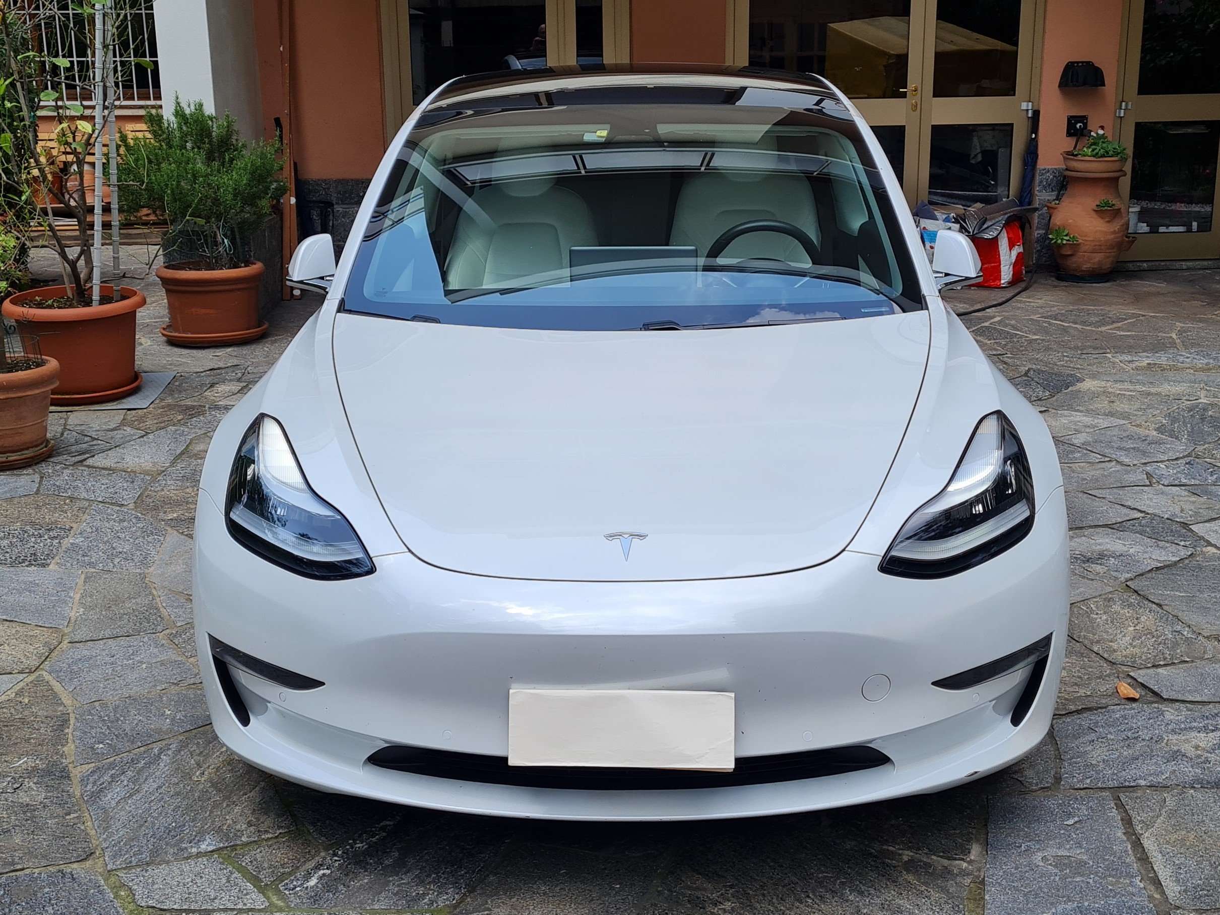 Tesla Model 3Model 3 Long Range Dual Motor awd