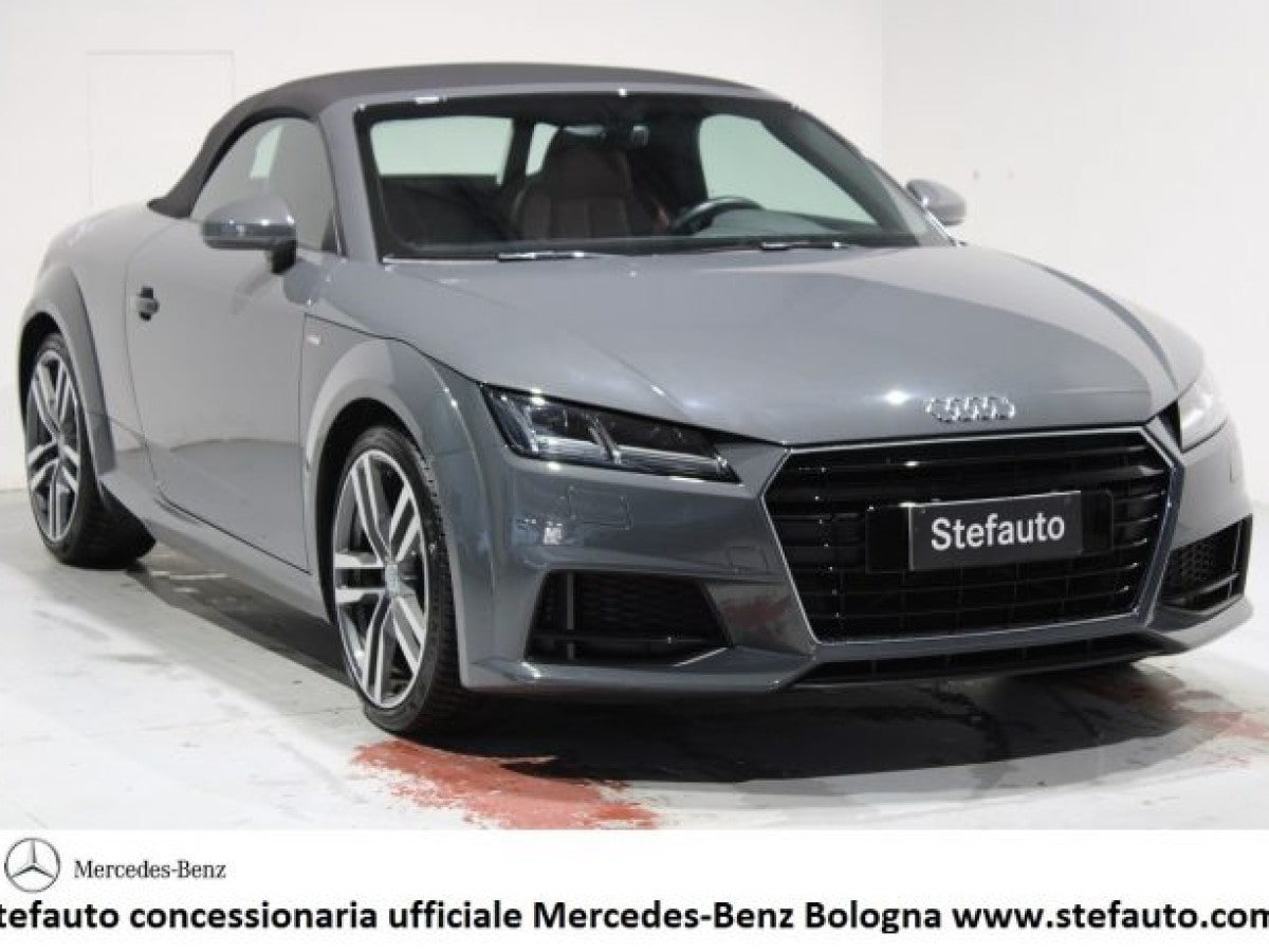 AUDI TT 3ª serie TT Roadster 2.0 TDI ultra S line