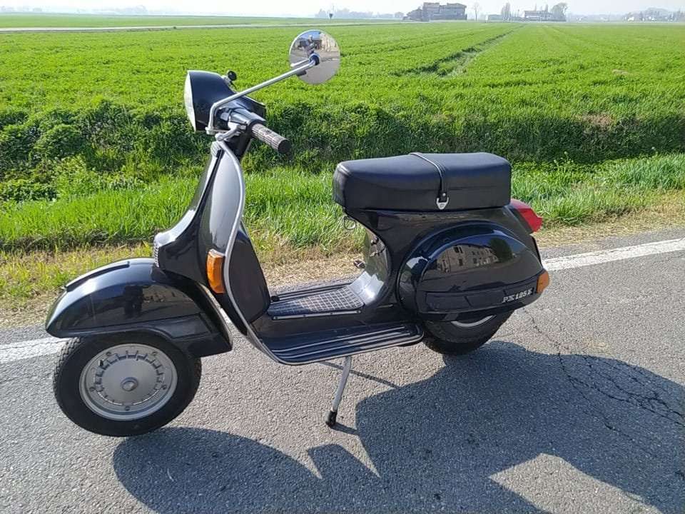 Piaggio PX125E