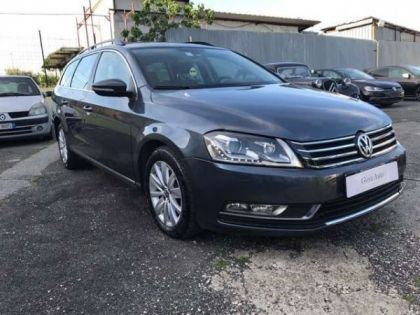 VOLKSWAGEN Passat Variant Var. Bs. 2.0 TDI DSG High.*XENO*PDC*CRUISE*