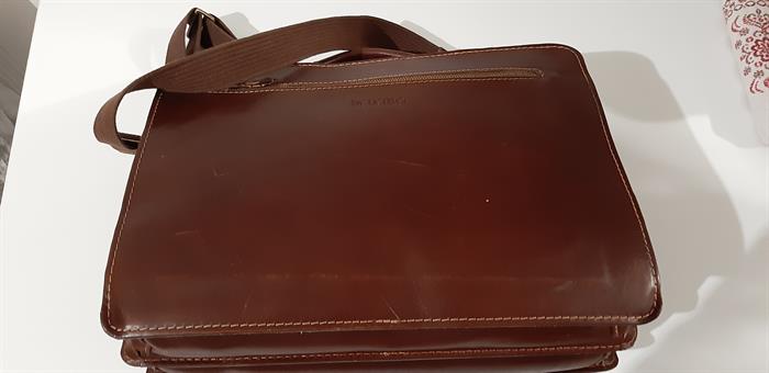 BORSA IN PELLE