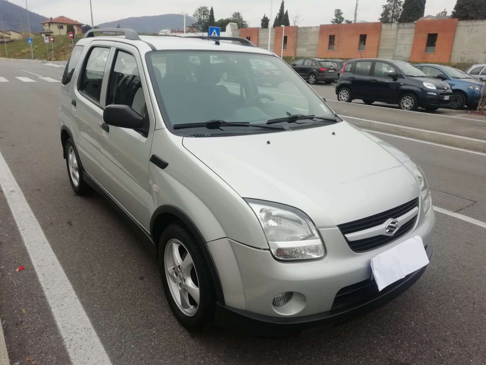 Suzuki Ignis1.3 ddis Standard 2wd