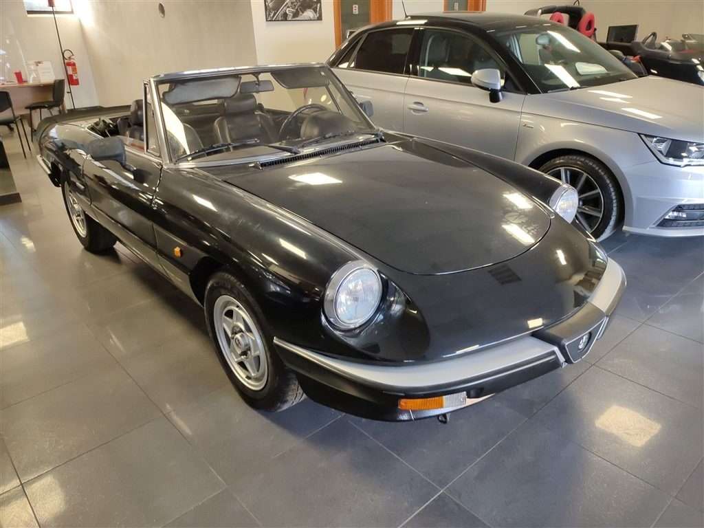 Alfa Romeo Spider2.0 Pininfarina 128cv