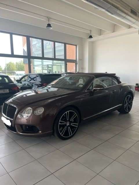 Bentley ContinentalGTC V8