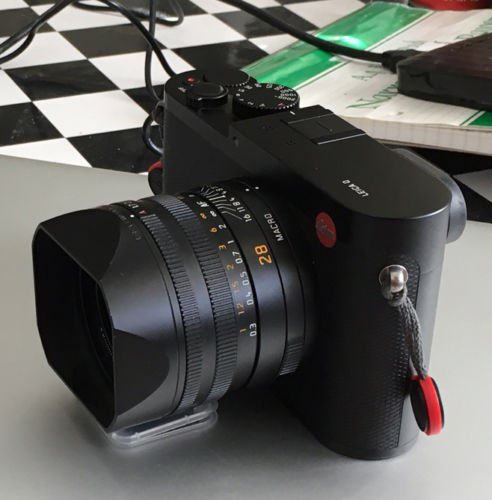 LEICA D