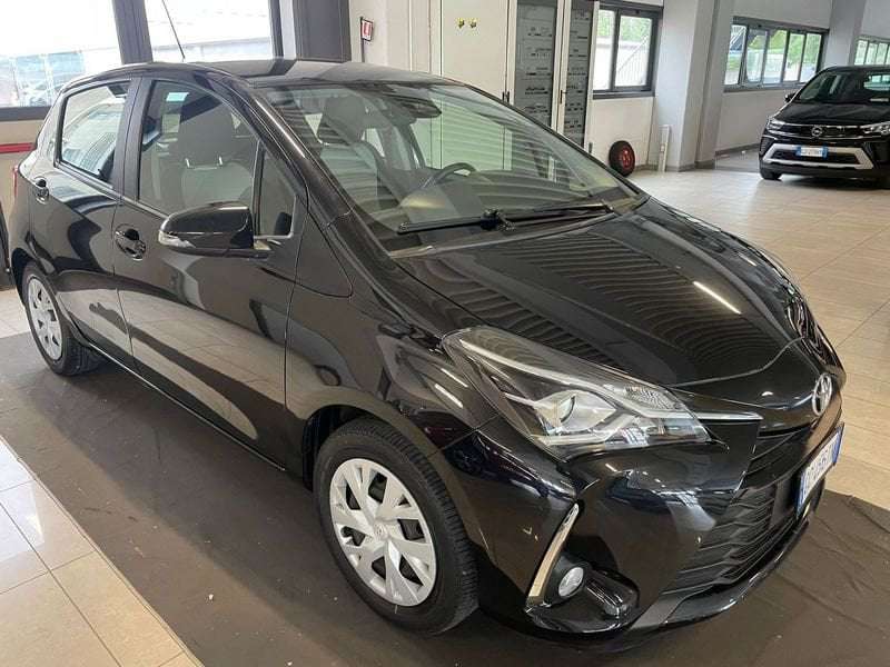 Toyota Yaris1.0 5 porte Active