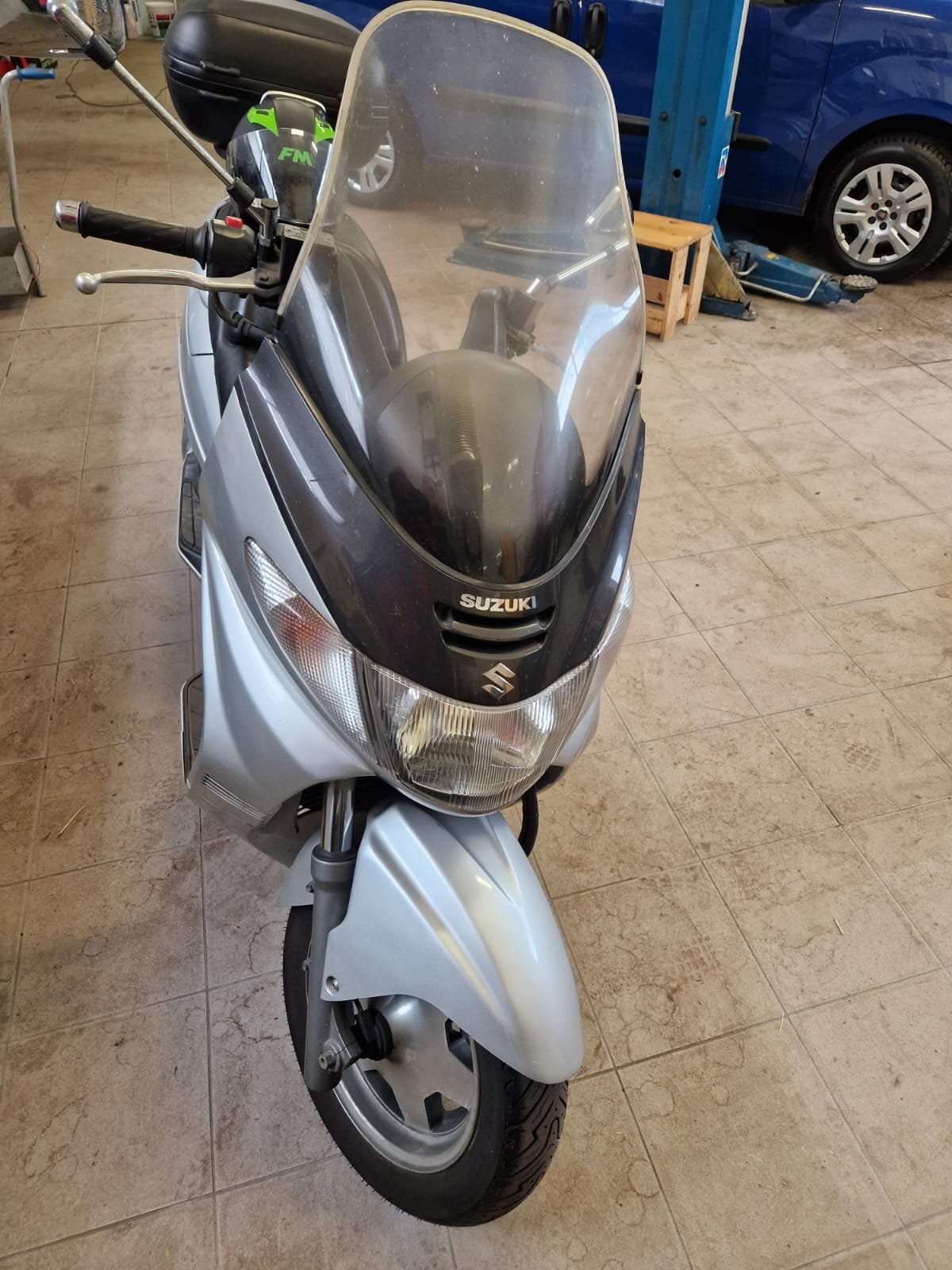 Suzuki Burgman 250