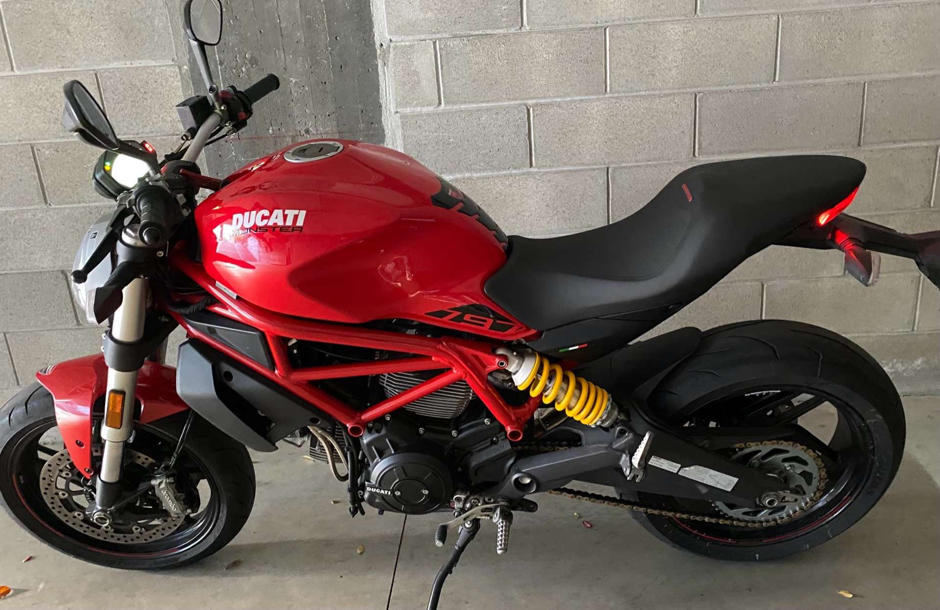 Ducati Monster 797Ducati Red