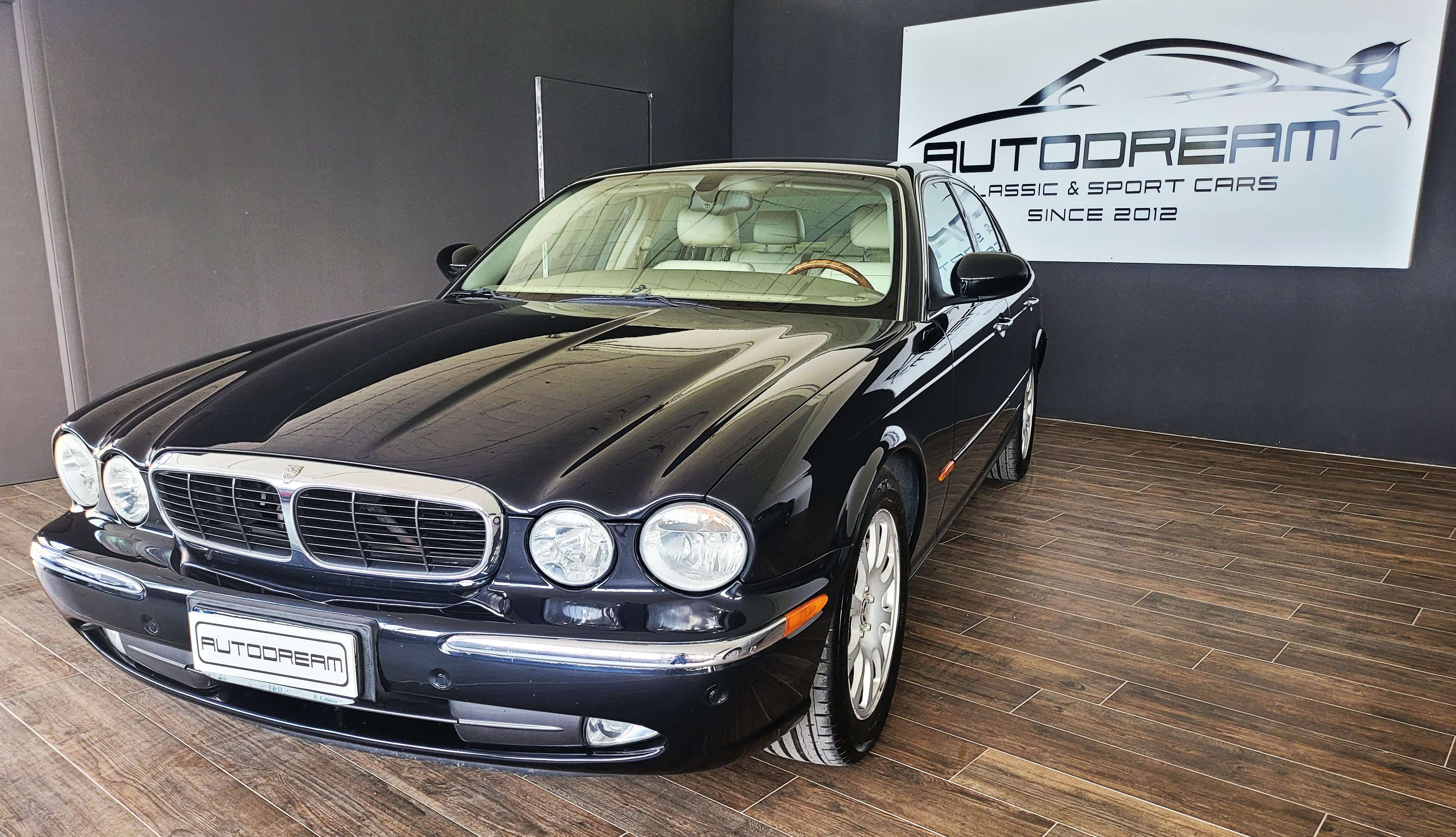 Jaguar XJ3.0 V6 - ASI