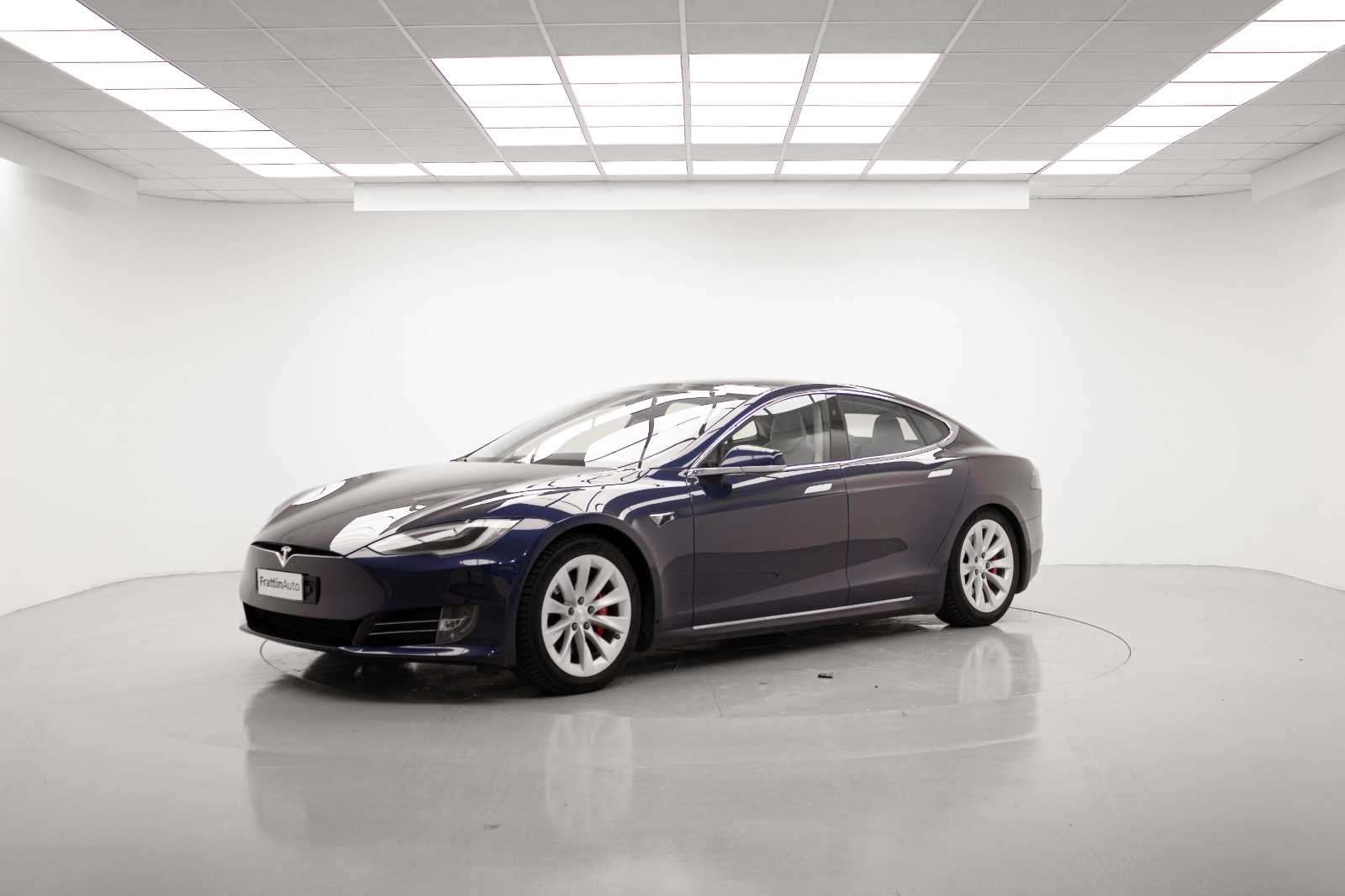 Tesla Model S100   kWh Performance All-Wheel Drive