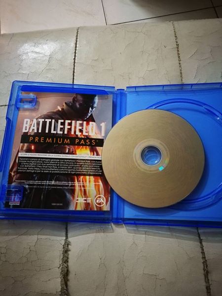 VENDO GIOCO PS4 BATTLEFIELD1