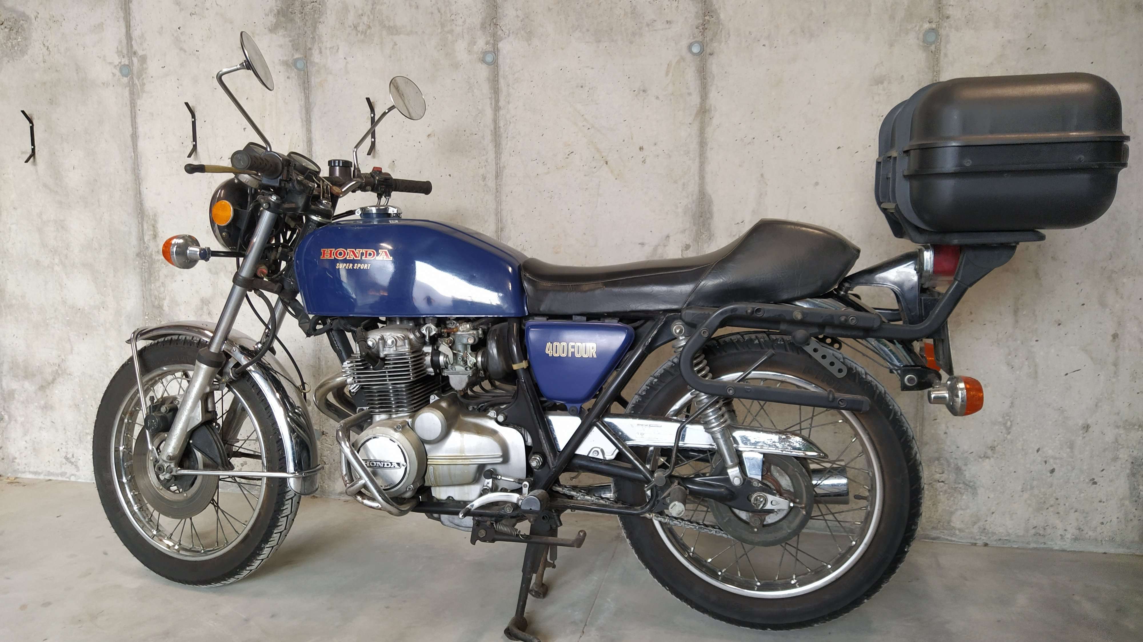 Honda CB 400CB 400 Four Super Sport