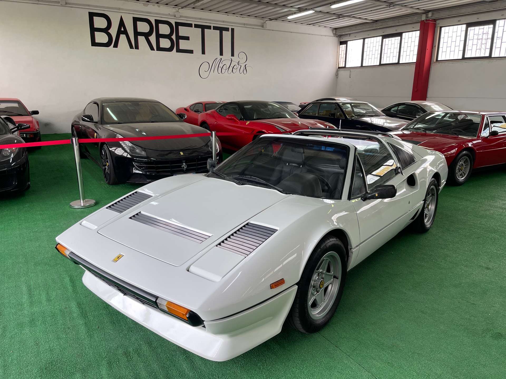 Ferrari 208GTS Turbo Unica Da Collezione PERMUTE RATE