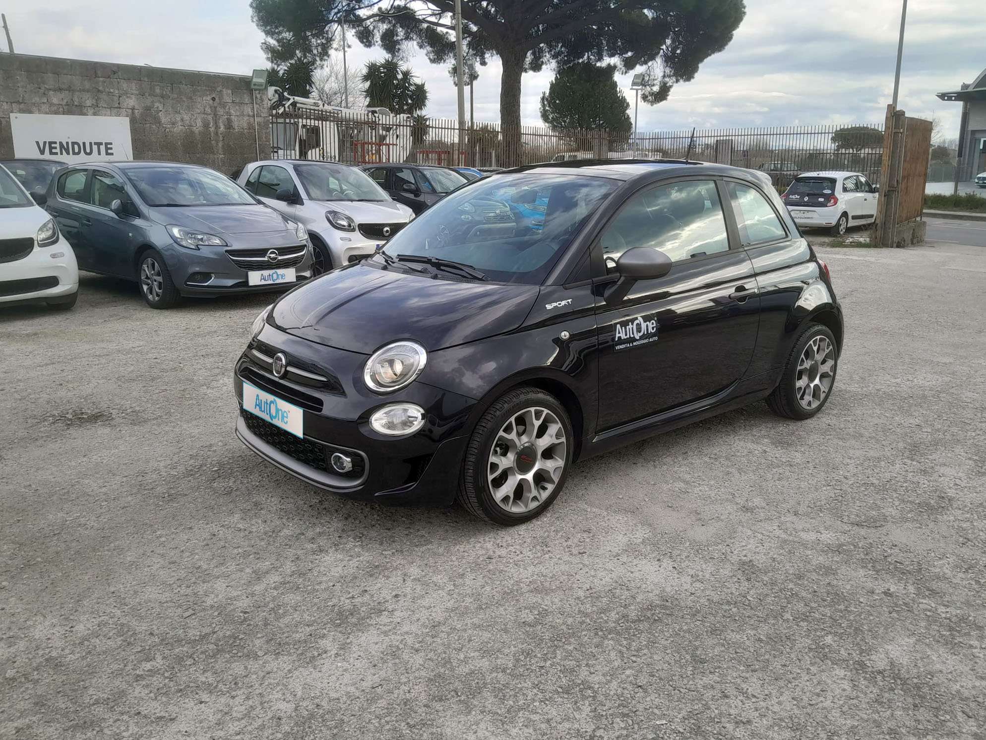 Fiat 5001.0 70CV HYBRID SPORT TETTO TFT CARPLAY CERCHI R16