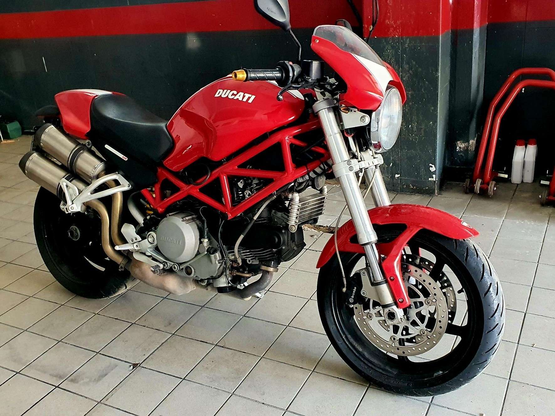 Ducati Monster S2R