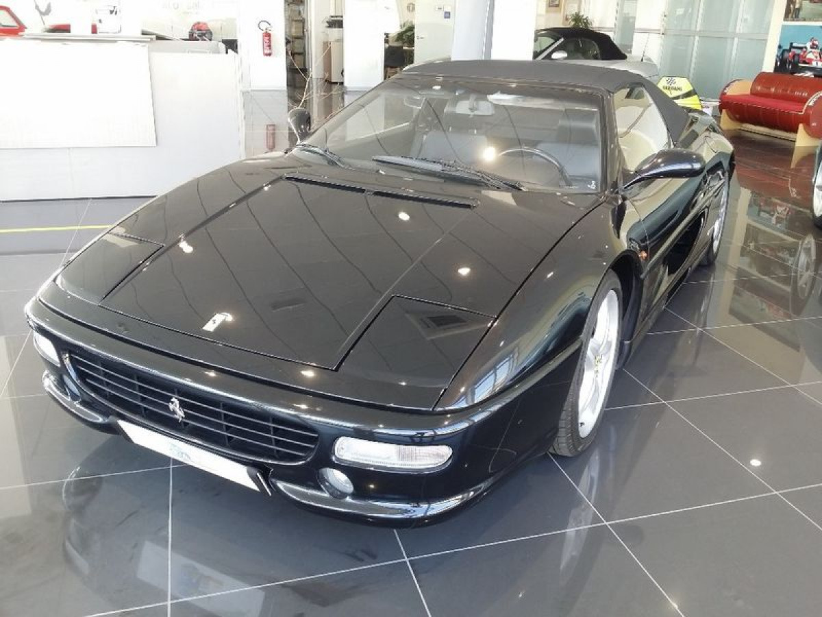 FERRARI F355 F1 Spider