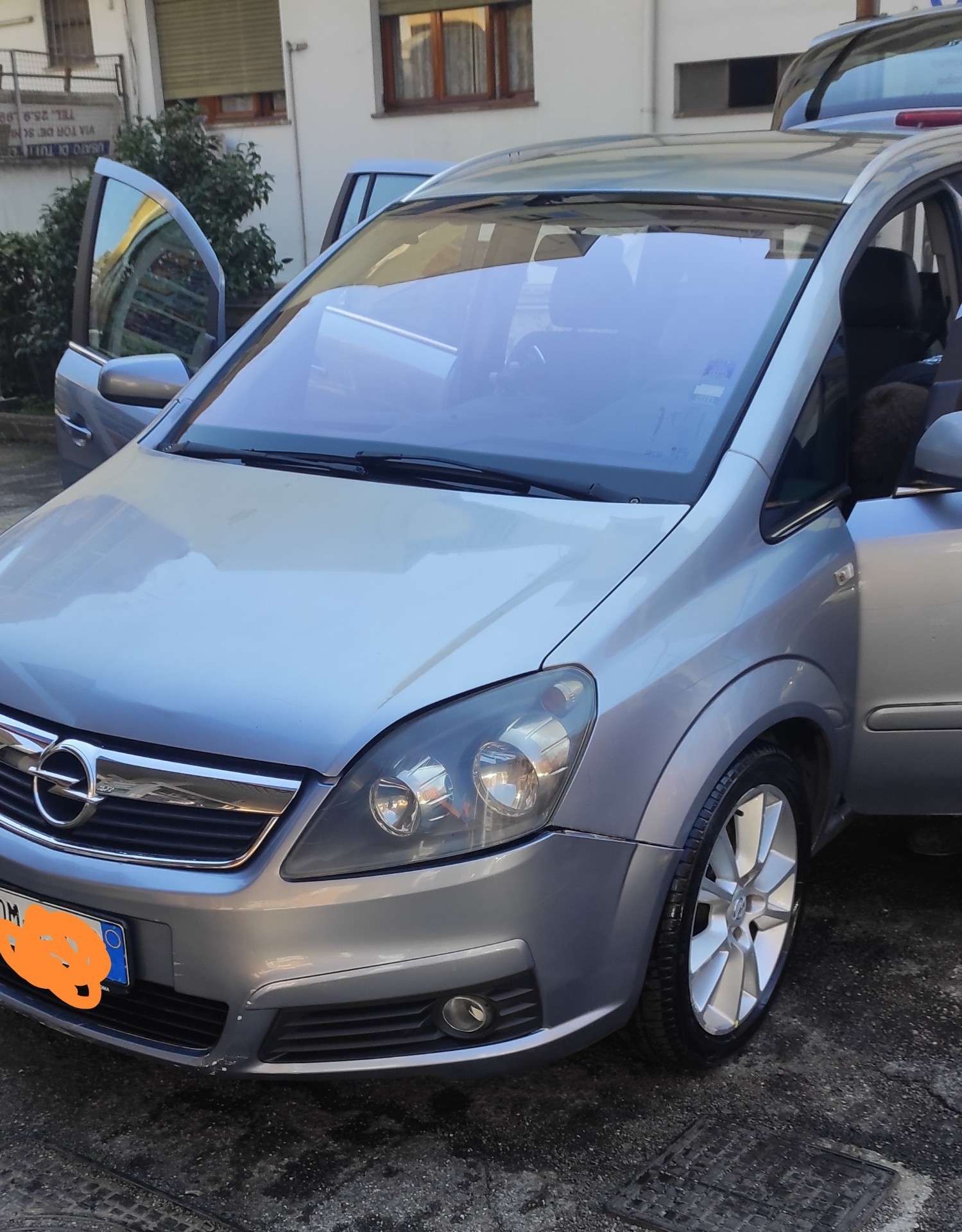 Opel Zafira1.9 cdti Cosmo 120cv