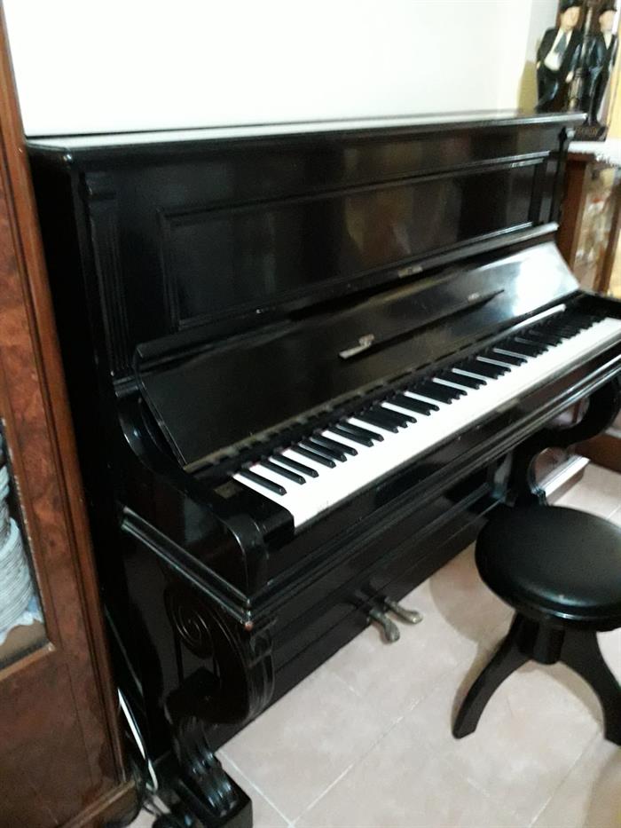 PIANOFORTE VERTICALE