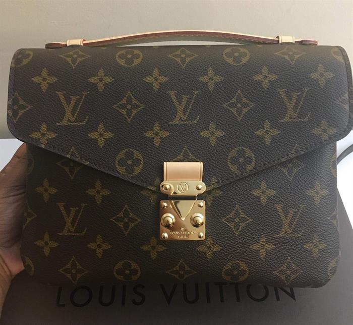 POCHETTE METIS DI LOUIS VUITTON