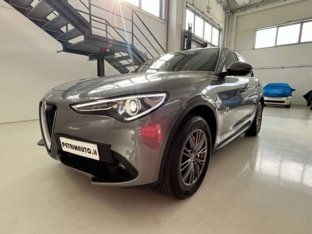 Alfa Romeo Stelvio2.2 Turbodiesel 210 CV AT8 Q4 Executive