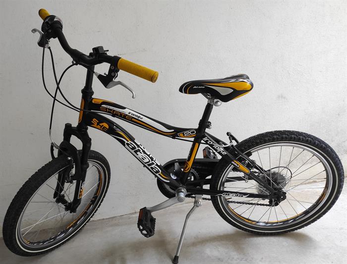 BICI ATALA SKATE 20" (REVOSHIFT 6 SPEED)