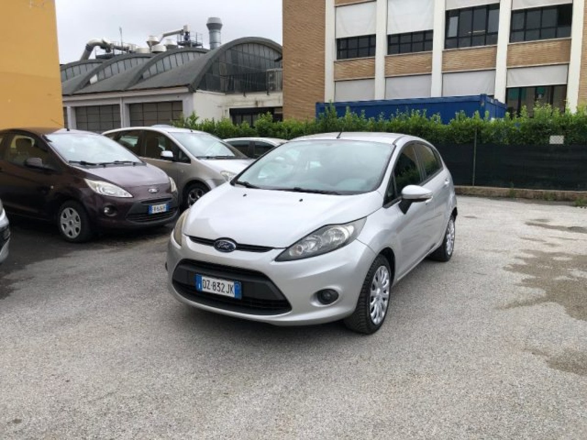 FORD Fiesta 6ª serie Fiesta+ 1.4 5 porte Bz.- GPL